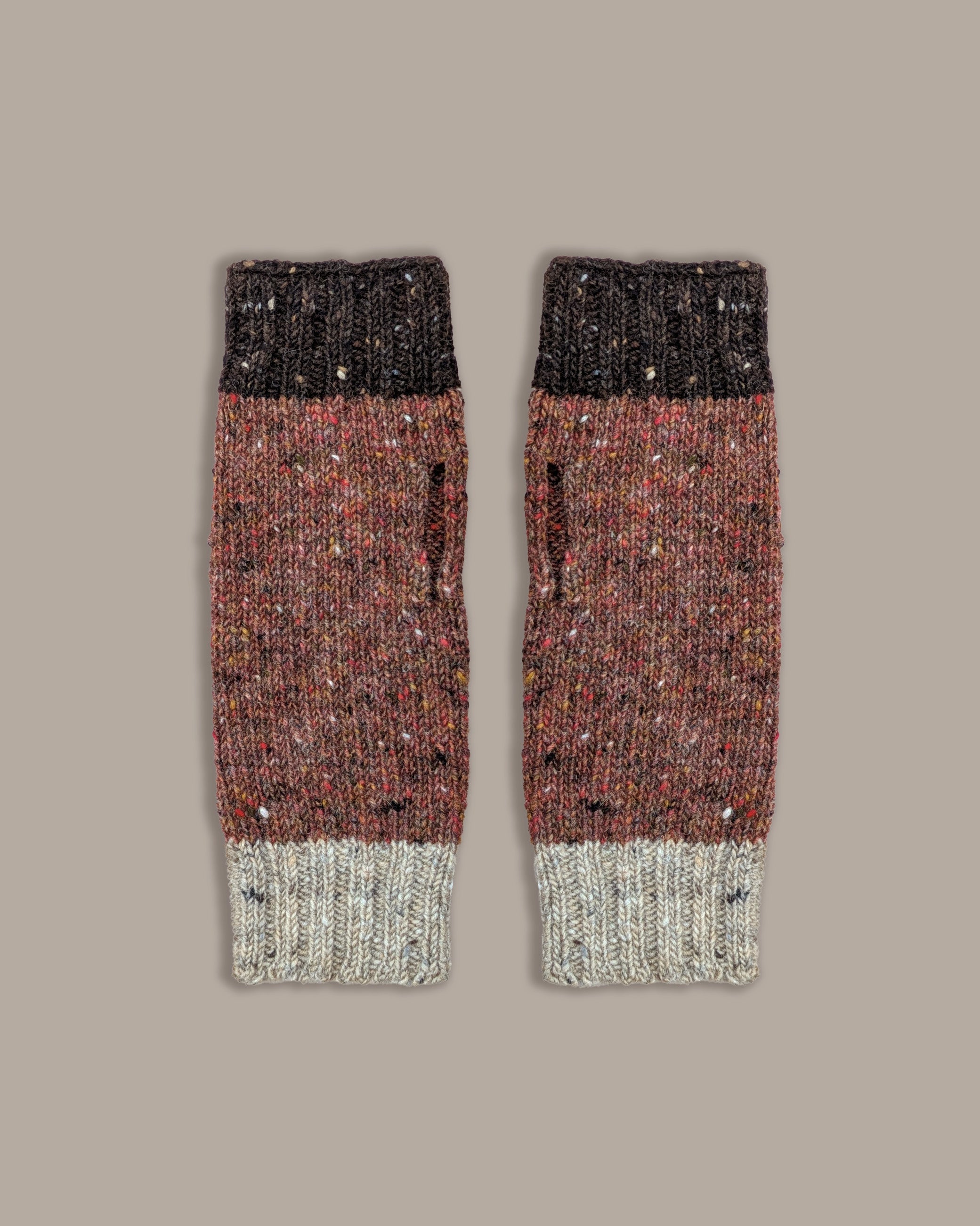 Donegal Wool Fingerless Mittens in Red Fleck Made in UK – ROVE Knitwear